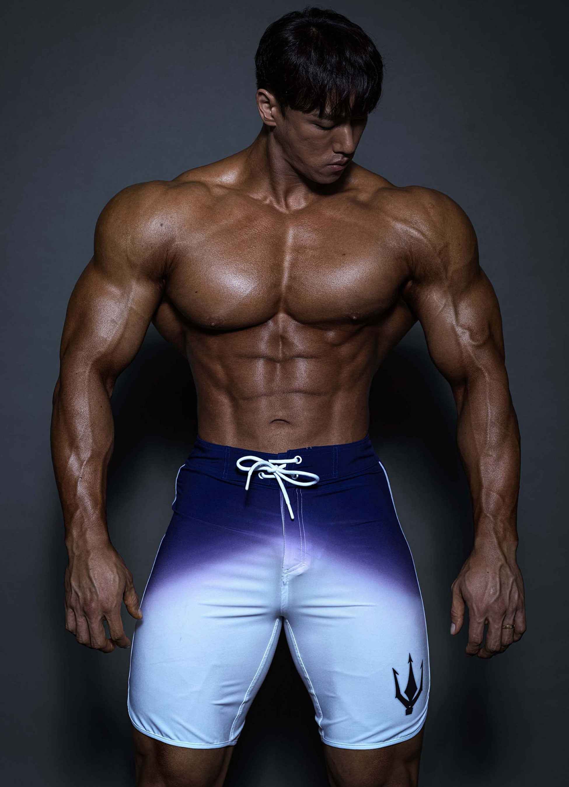 Rising White Violet ( 16inch ) - Fied World